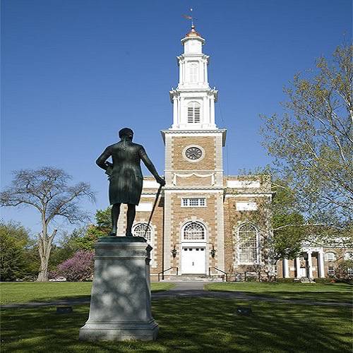 30 Most Exciting Colleges Where Practically All Students Live on Campus